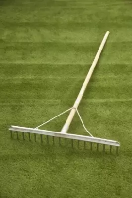Chelwood Landscaper Rake Aluminium - Provender Nurseries - Wholesale ...